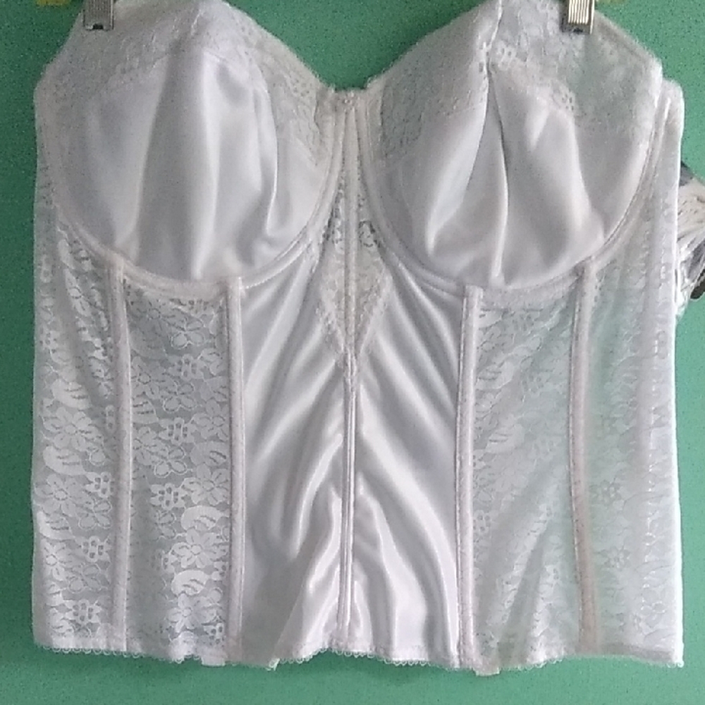 Dominique White Lace Corset Bridal Bra - Gem
